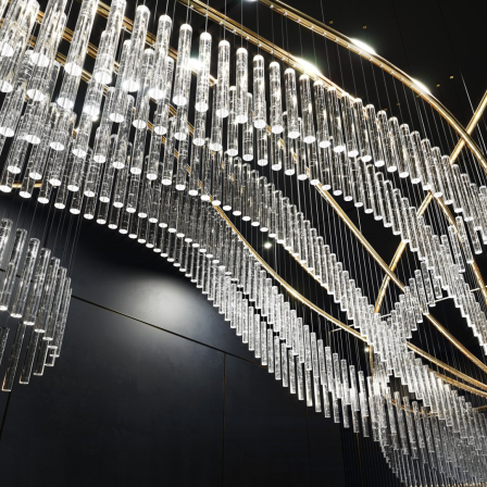 Crystal Spin | A Captivating Glow | Preciosa Lighting