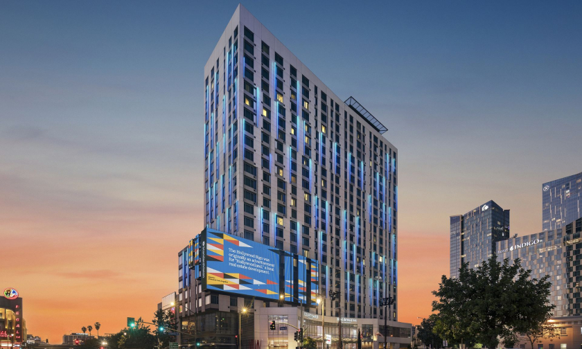 Residence Inn Los Angeles L.A. LIVE | Preciosa Lighting